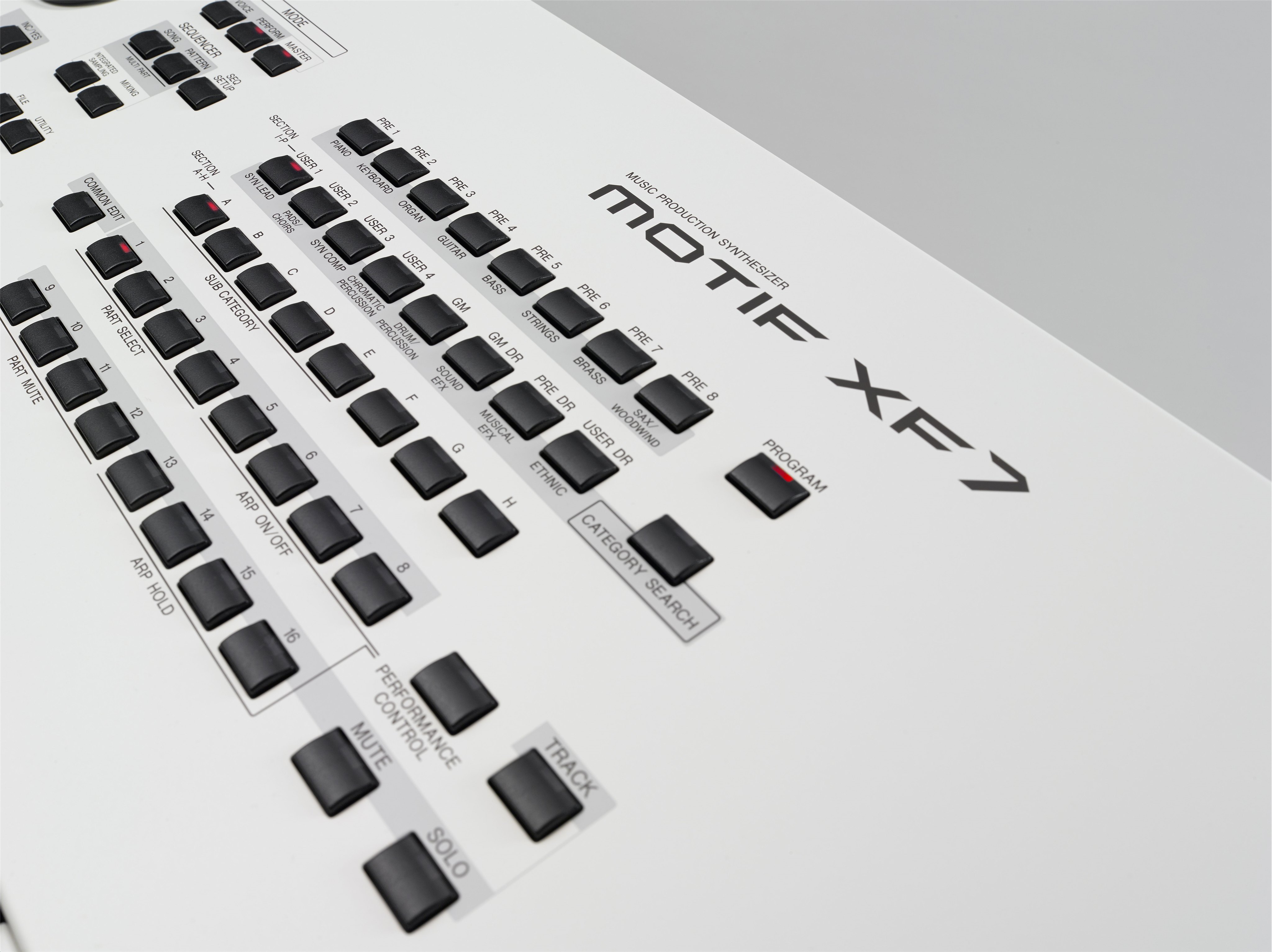 ヤマハ | MOTIF XF7 WH - シンセサイザー - 概要